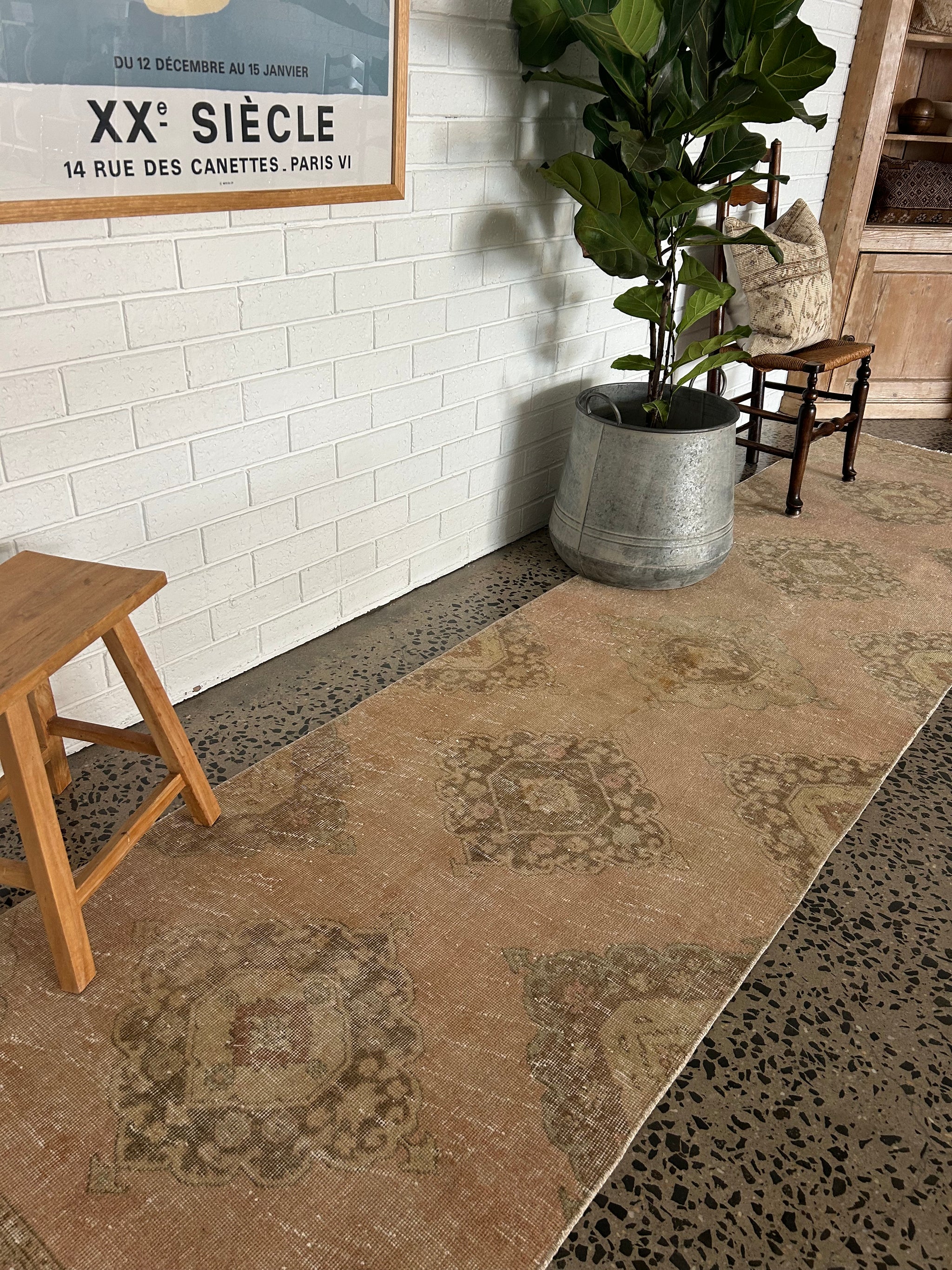 ‘Kate’ - 92 x 384cm